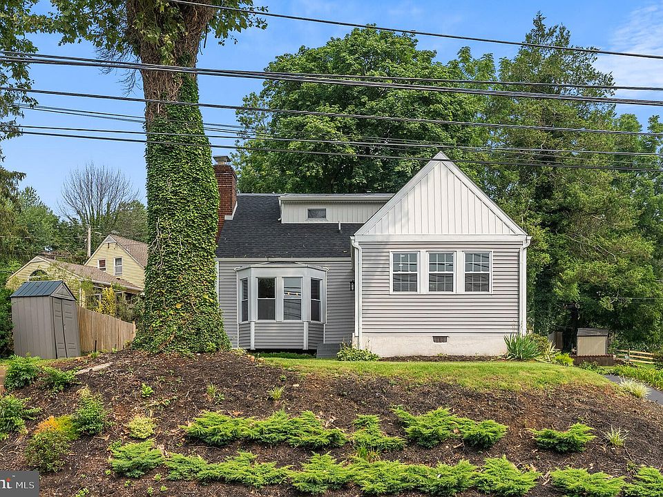 483 Upper Gulph Rd, Strafford, PA 19087 | Zillow