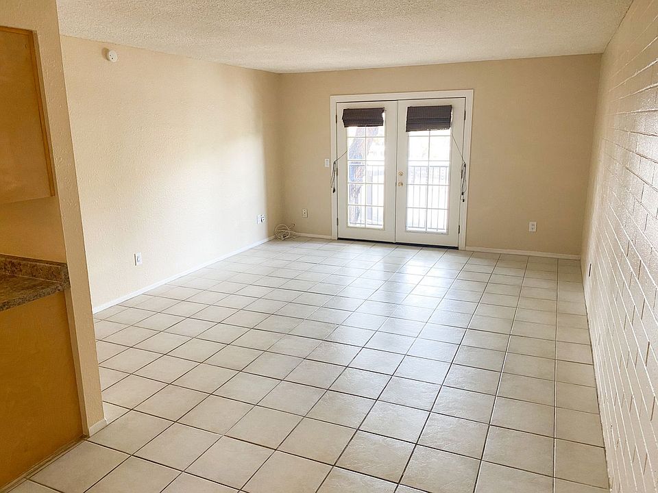 DESERT ATRIUM APARTMENTS - 8750 E Cooper St Tucson AZ | Zillow