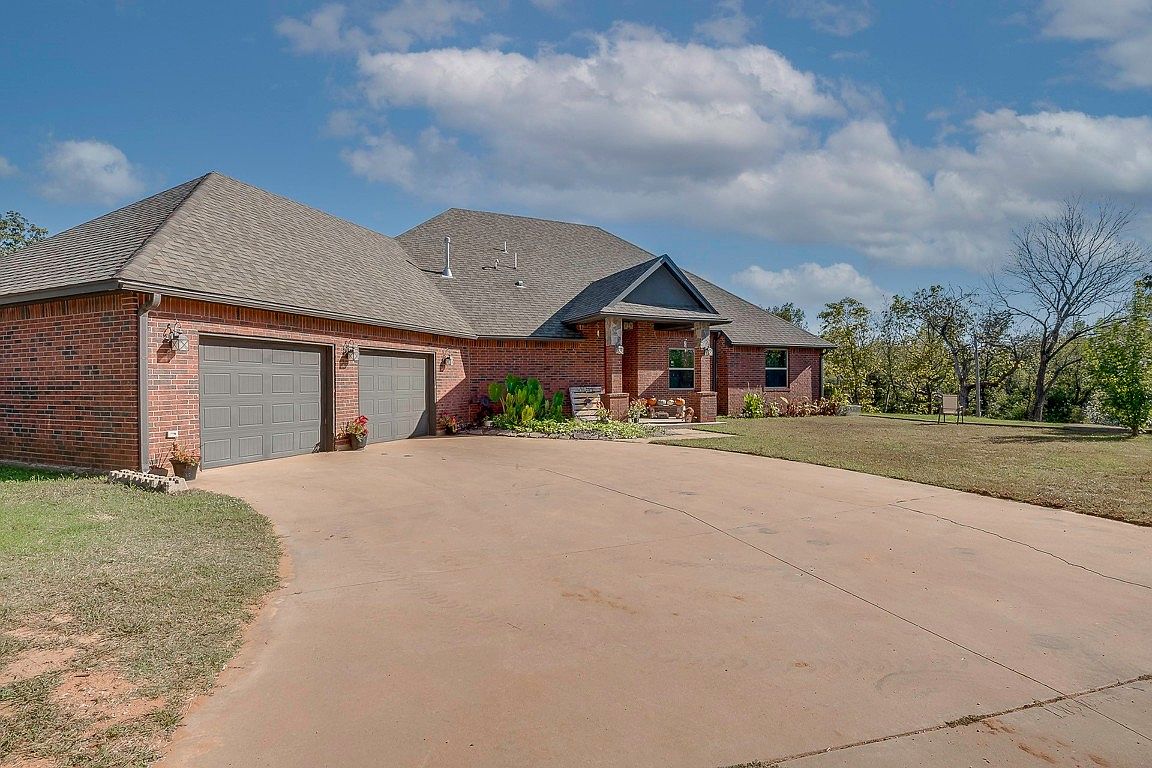 13200 Hawk Dr, Oklahoma City, OK 73150 | MLS #1137029 | Zillow