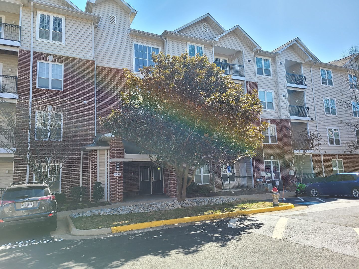 1581 Spring Gate Dr UNIT 5102, Mc Lean, VA 22102 | Zillow