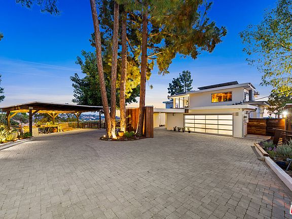 13360 Java Dr, Beverly Hills, CA 90210 | MLS #22-211153 | Zillow