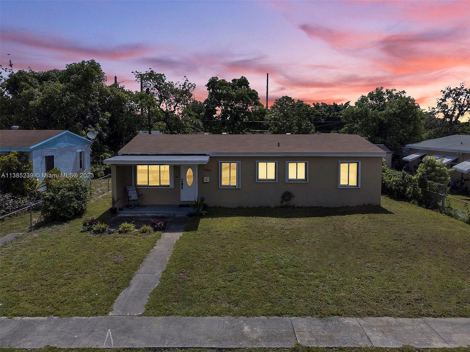15611 NE 15th Ct, North Miami Beach, FL 33162 | Zillow