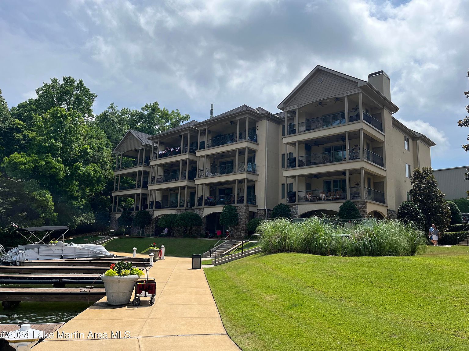 370 Marina Point Rd UNIT E103, Dadeville, AL 36853 | Zillow