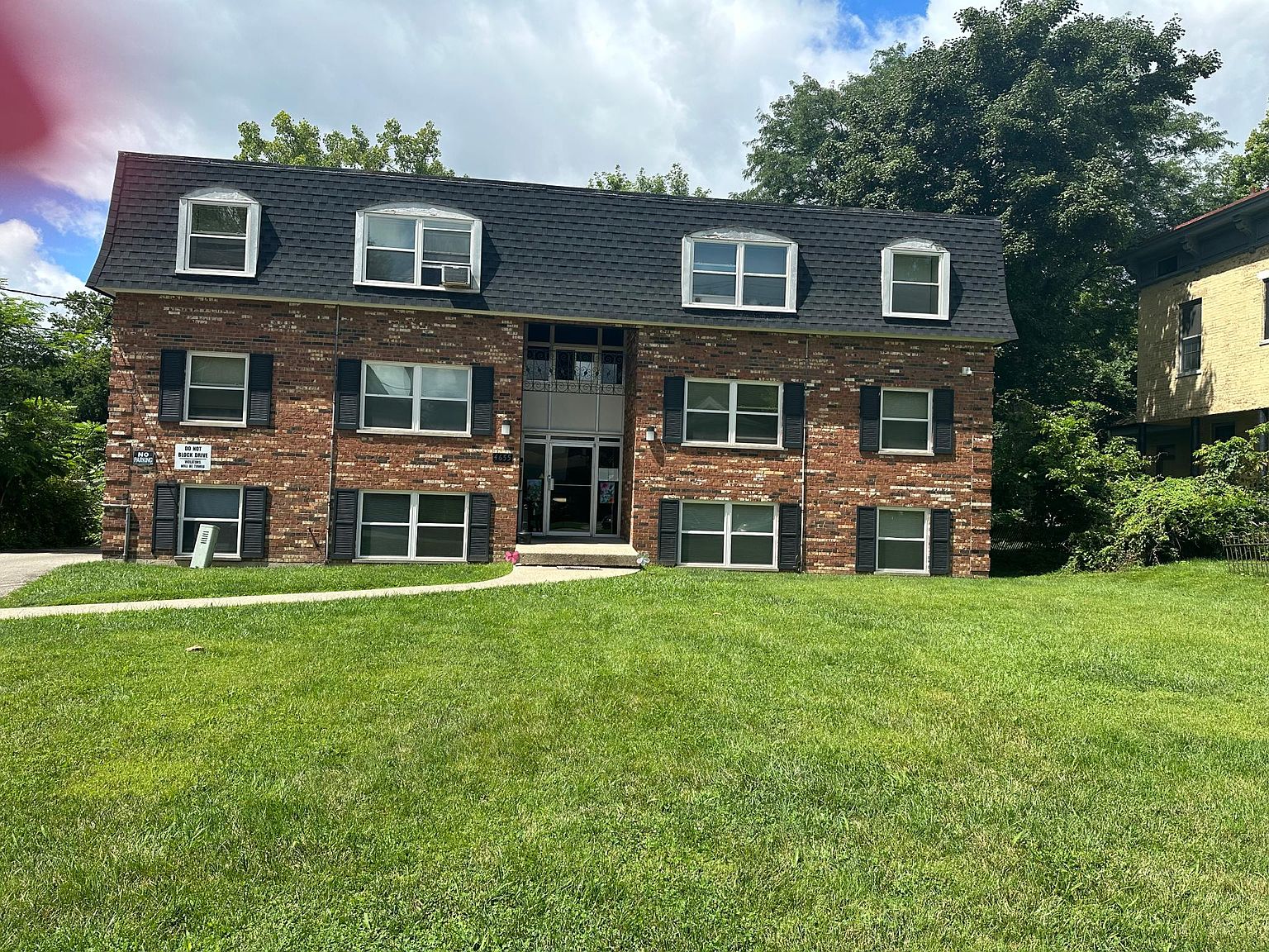 4655 Hamilton Ave #4, Cincinnati, OH 45223 | Zillow