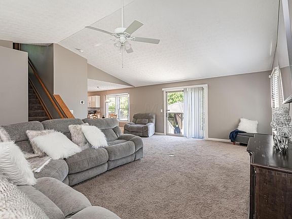 216 Galloway Ridge Dr, Galloway, OH 43119 | Zillow