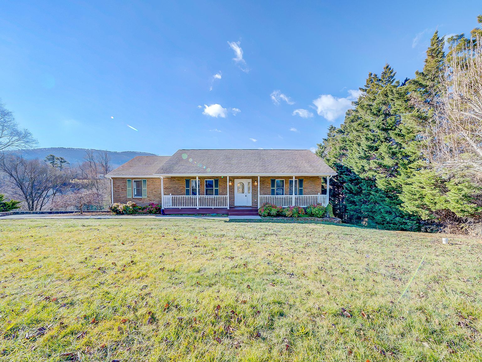 207 Drake Trl, Cloverdale, VA 24077 | Zillow