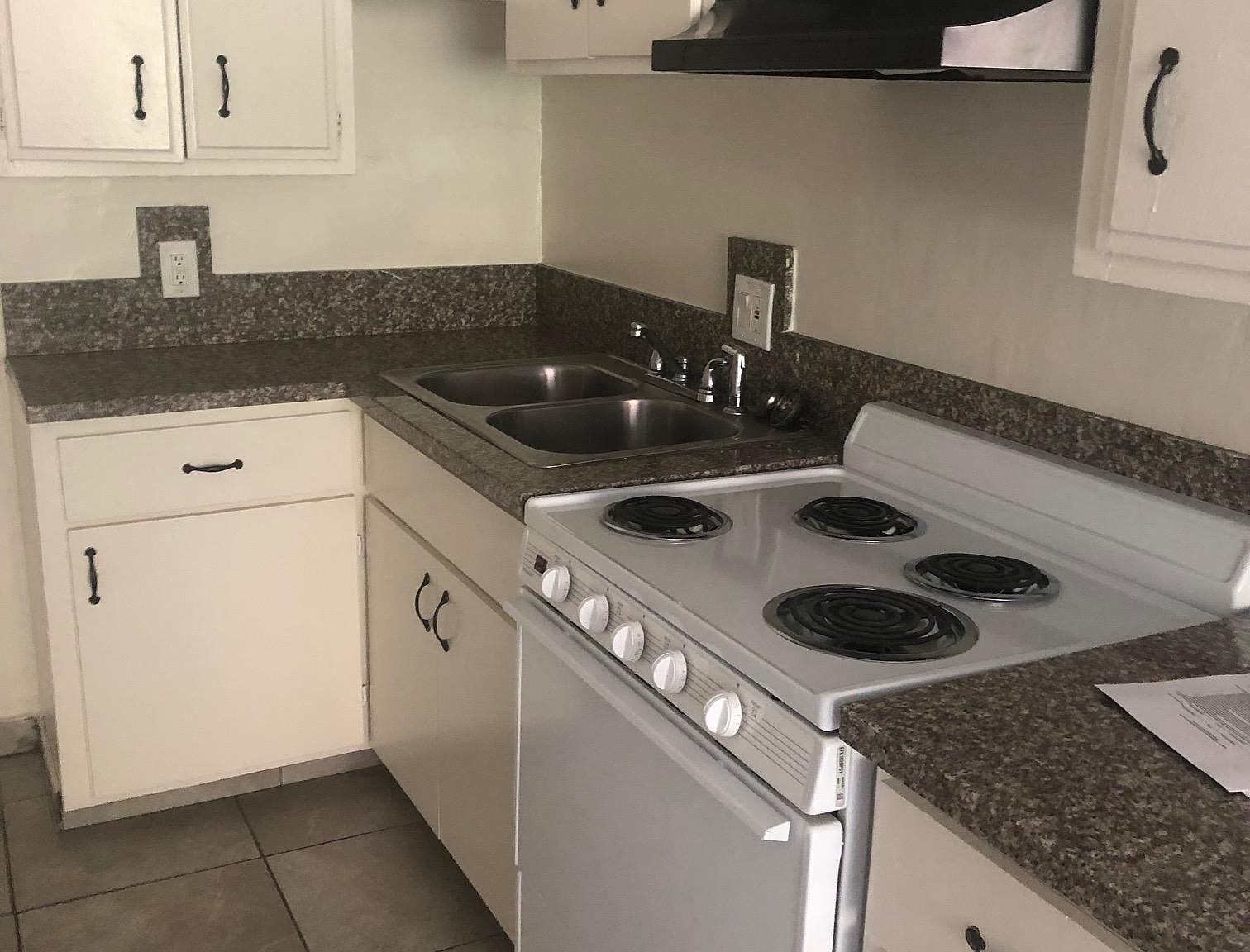 7101 Alabama Ave APT 11, Canoga Park, CA 91303 | Zillow