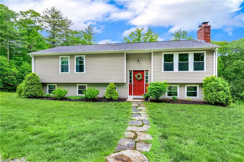 155 Foster Center Rd, Foster, RI 02825 | Zillow