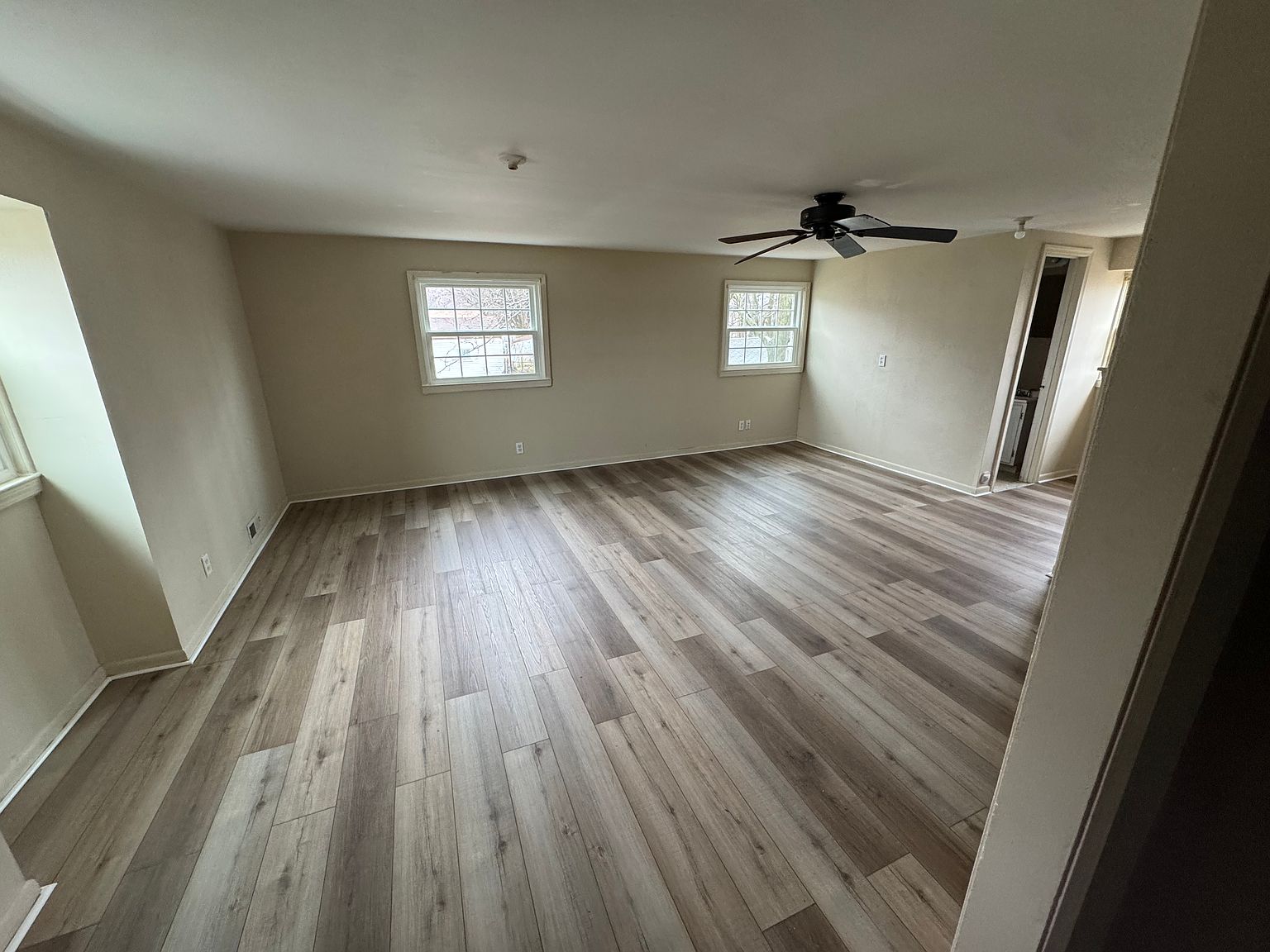 1127 Lavista Way #3, Louisville, KY 40219 | Zillow