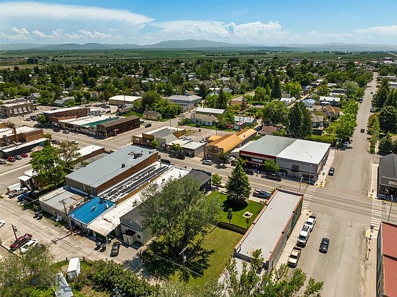 203 N Broadway St, Townsend, MT 59644 | MLS #382896 | Zillow