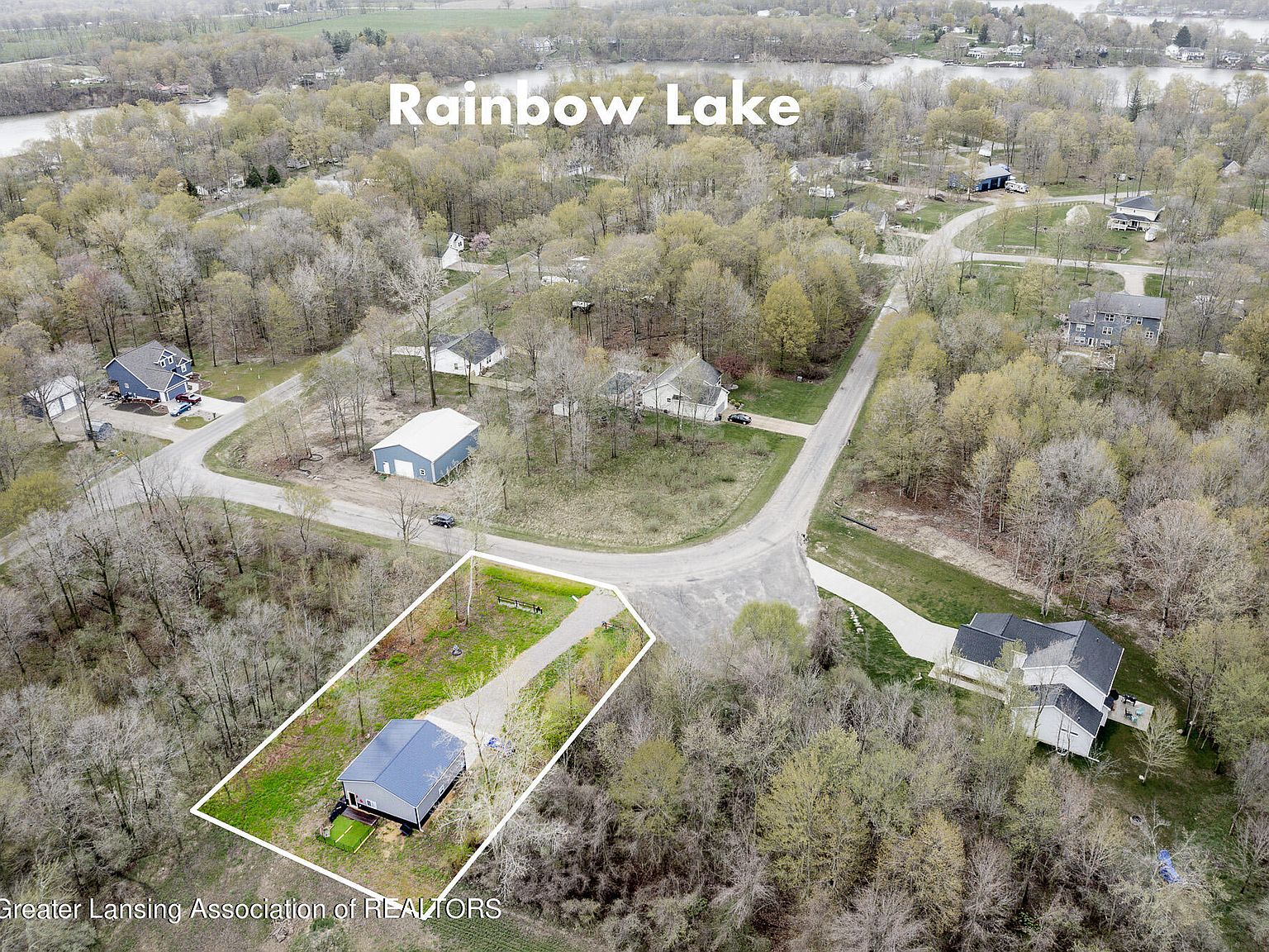 10258 Thornapple Dr, Perrinton, MI 48871 | Zillow