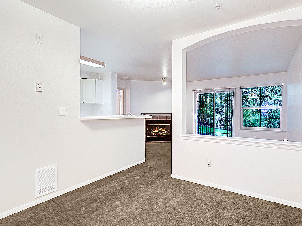 18505 SE Newport Way UNIT B106, Issaquah, WA 98027 | Zillow
