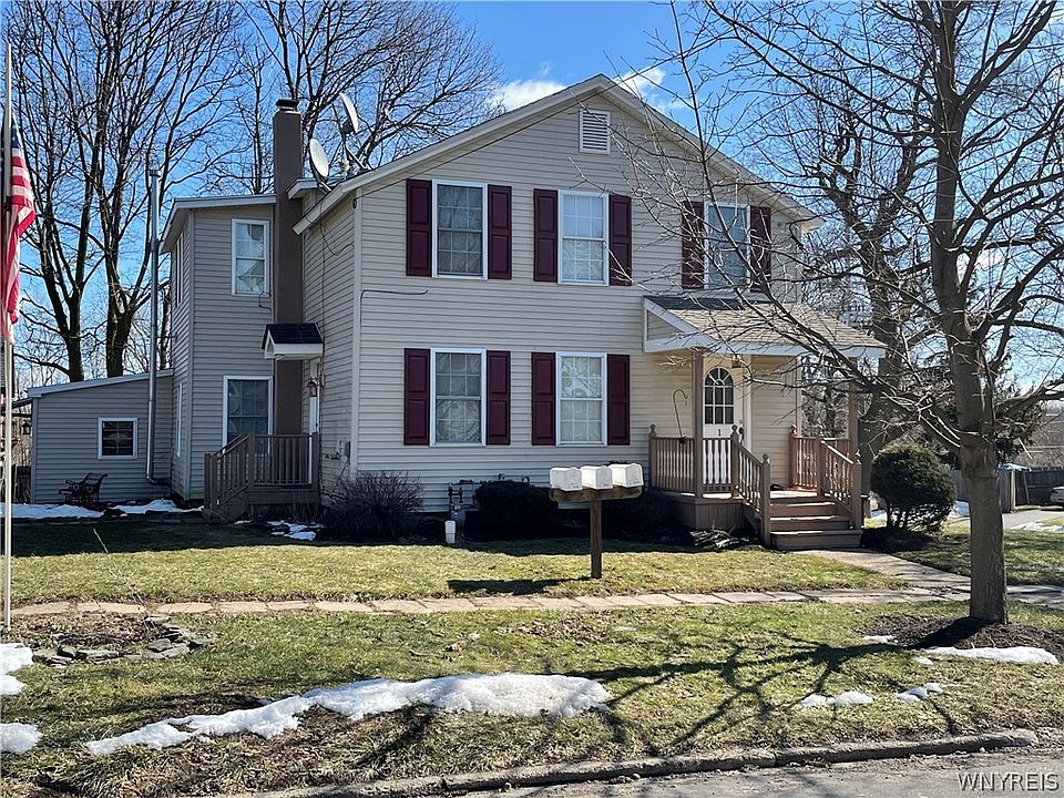 247 Lock St, Lockport, NY 14094 | Zillow