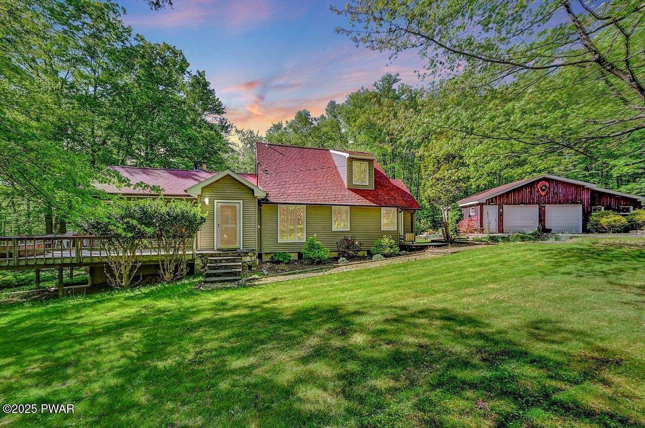 1709 Hamlin Hwy #C, Lake Ariel, PA 18436 | Zillow
