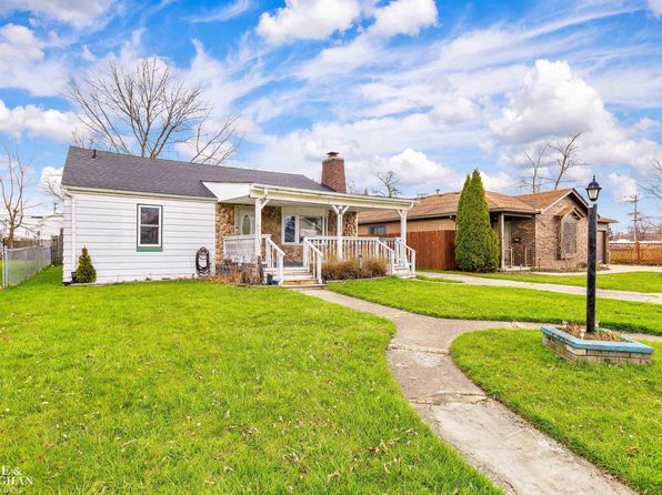 Saint Clair Shores MI Real Estate - Saint Clair Shores MI Homes For ...