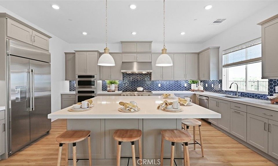 24055 Corte La Br, Valencia, CA 91354 | MLS #OC23197185 | Zillow