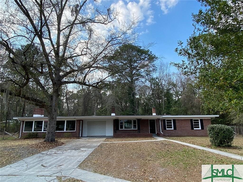 406 E 3rd St, Springfield, GA 31329 | Zillow