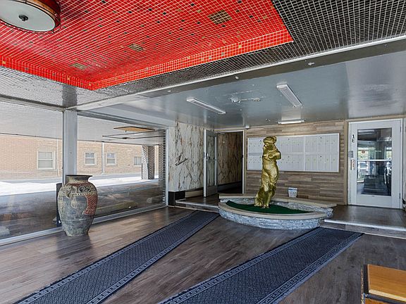 7540 N Ridge Blvd APT 5H, Chicago, IL 60645 | MLS #12110487 | Zillow