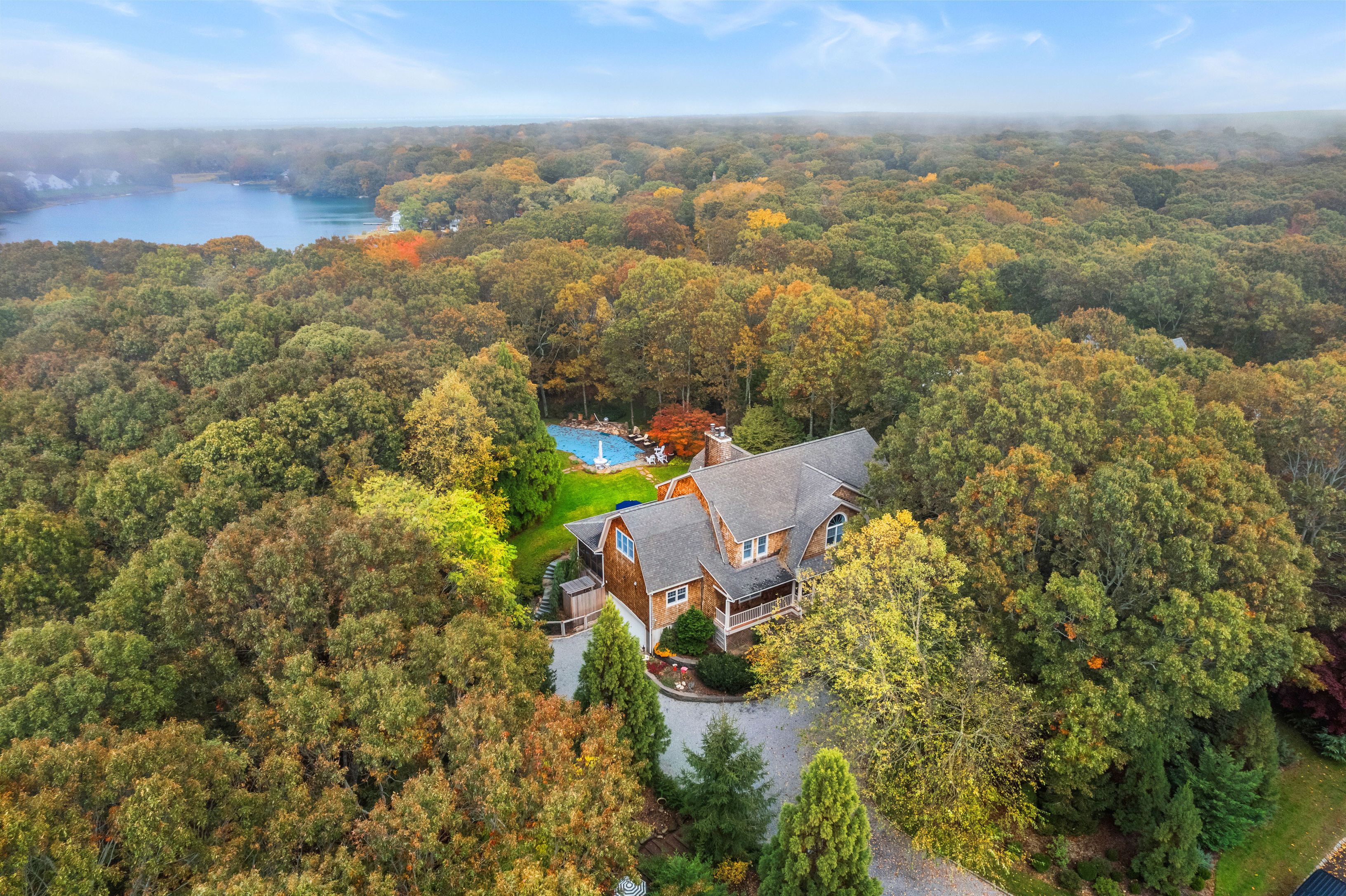 7 Spinnaker Way, Southampton, NY 11968 | Out East