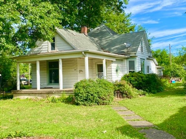 Flora IL Real Estate - Flora IL Homes For Sale | Zillow