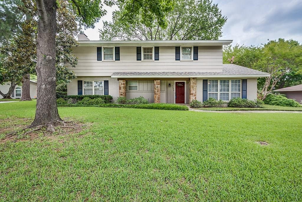 2146 Lake Crest Dr, Grapevine, TX 76051 | Zillow