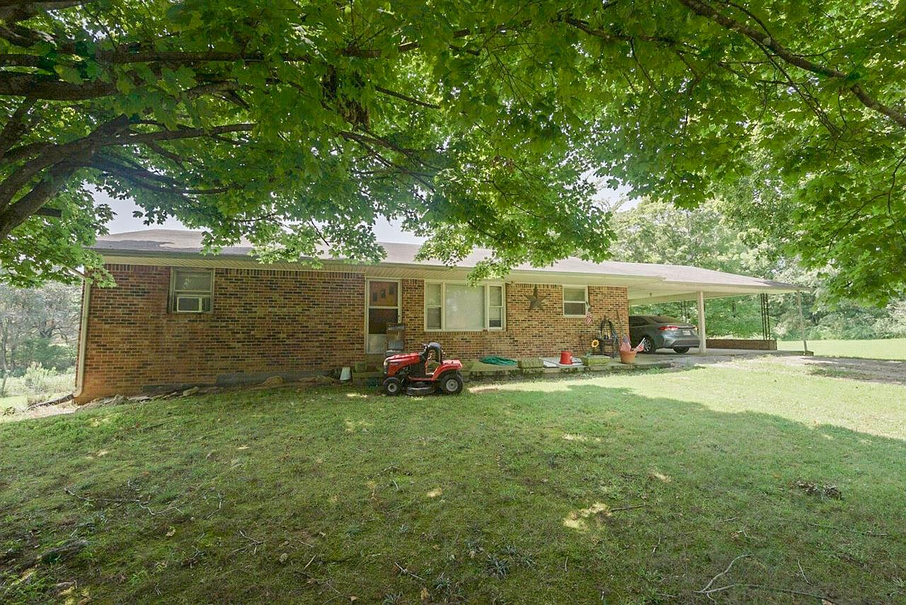 209 Emma Cook Rd, Scottsville, KY 42164 | Zillow