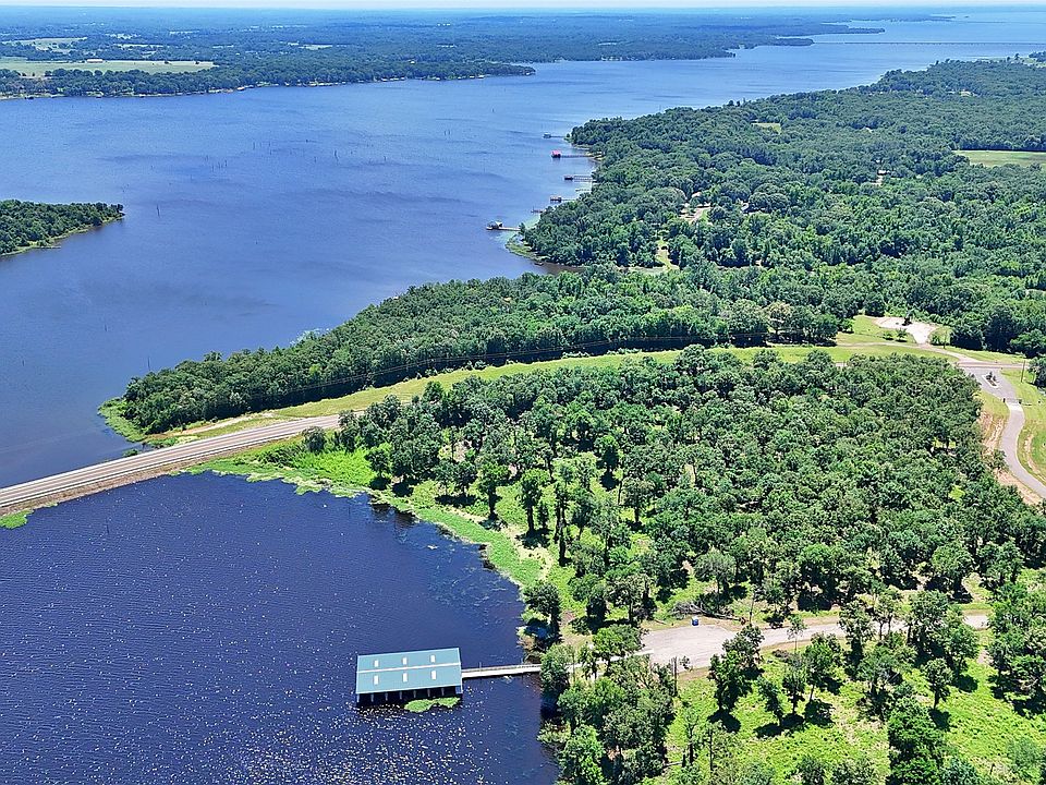 5 Angler Shores Dr, Yantis, TX 75497 | MLS #20620399 | Zillow