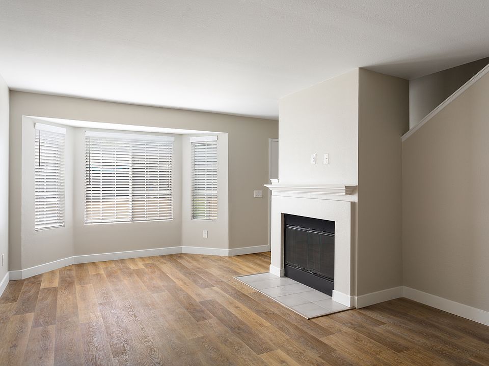 Promenade Terrace Apartment Rentals - Corona, CA | Zillow