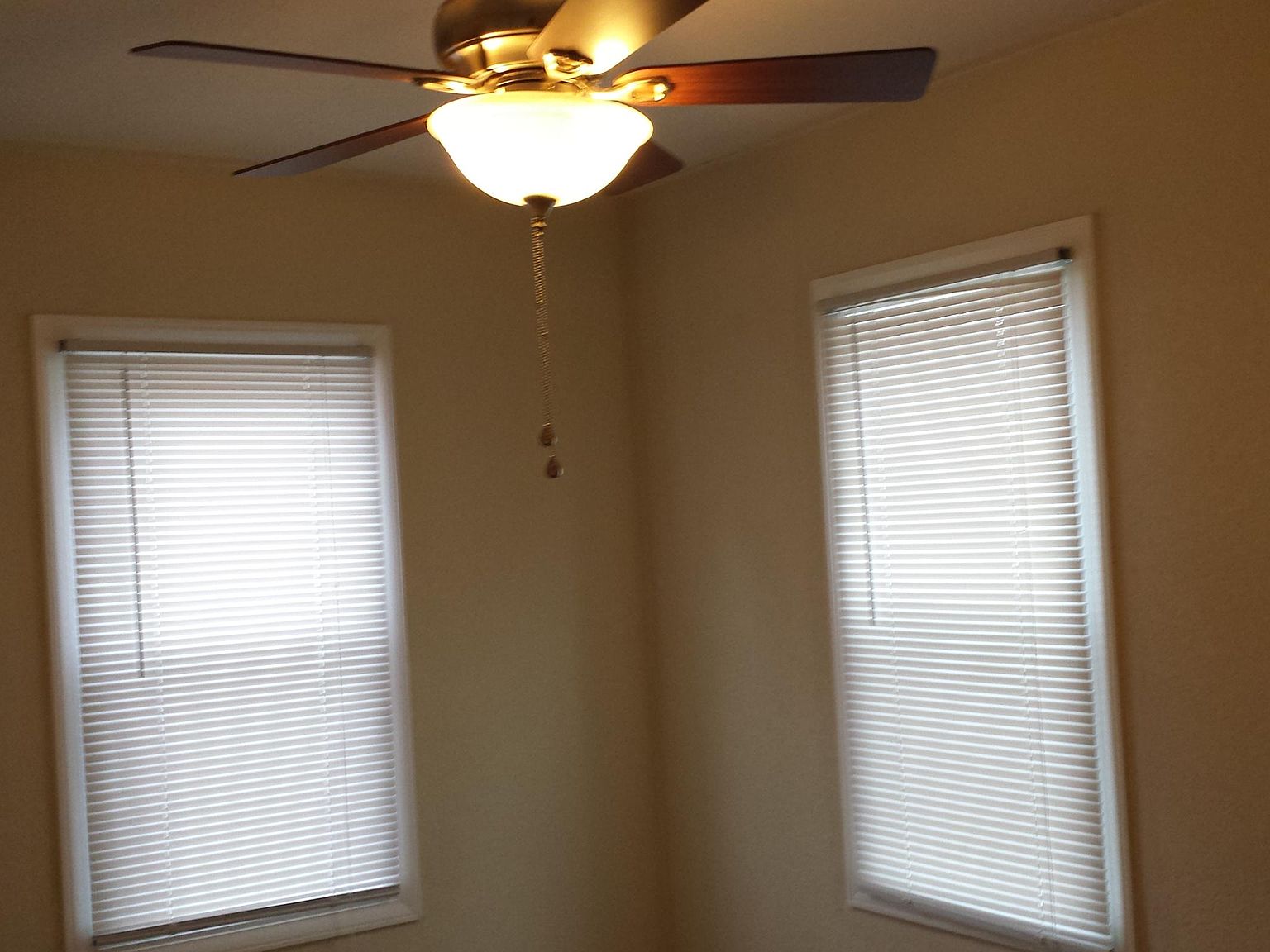 730 E Elm Ave, Decatur, IL 62526 | Zillow