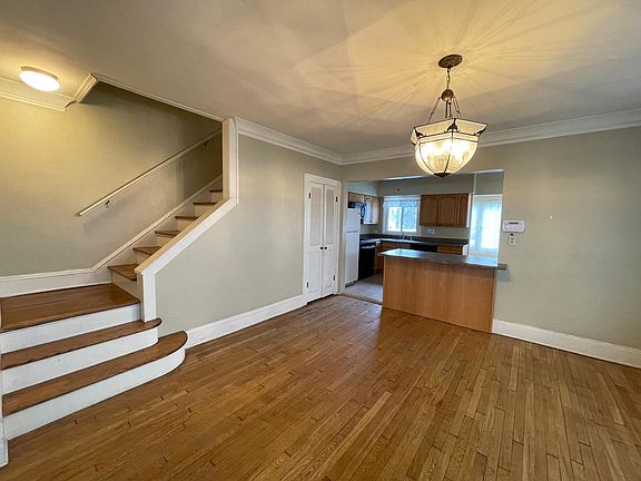 2346 S Overlook Rd, Cleveland Heights, OH 44106 | Zillow