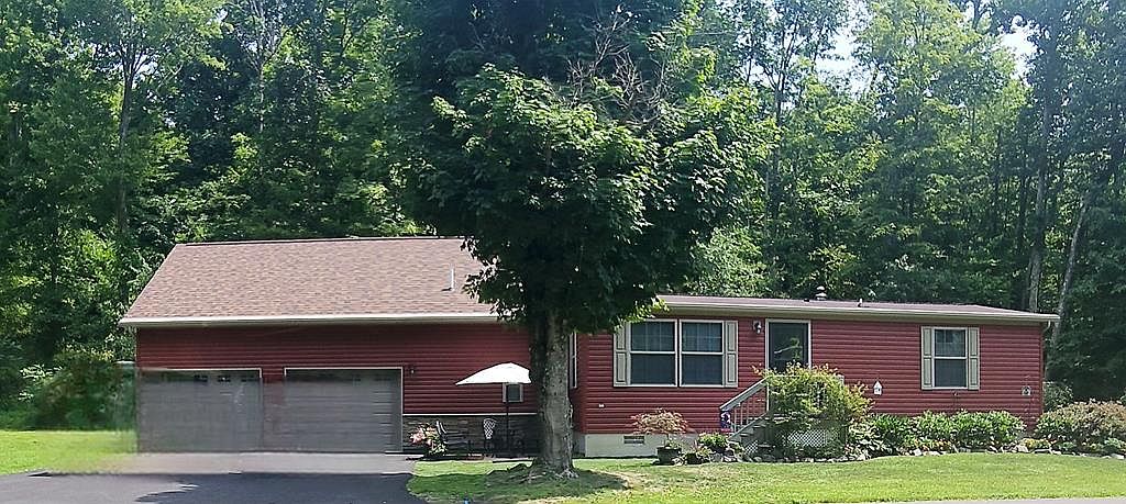 736 Round Top Rd, Athens, PA 18810 | Zillow