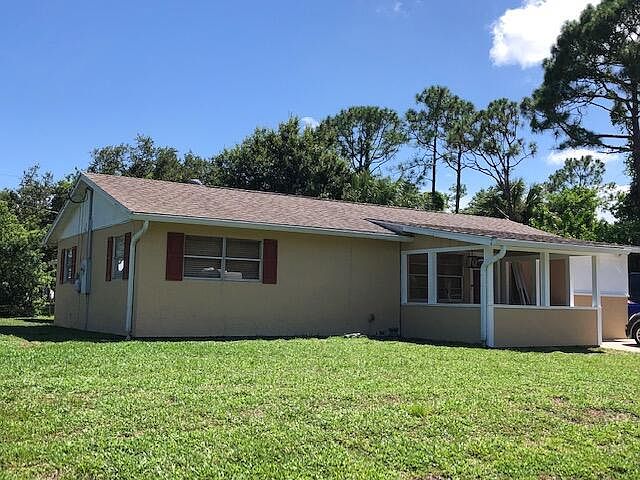 821 Jamaica Ave, Sebastian, FL 32958 | MLS #RX-10908195 | Zillow