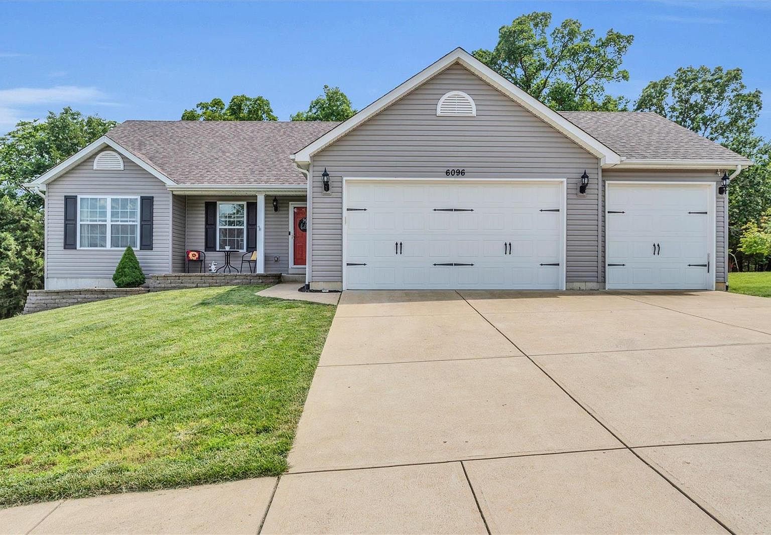 6096 Brookview Heights Dr, Imperial, MO 63052 | Zillow