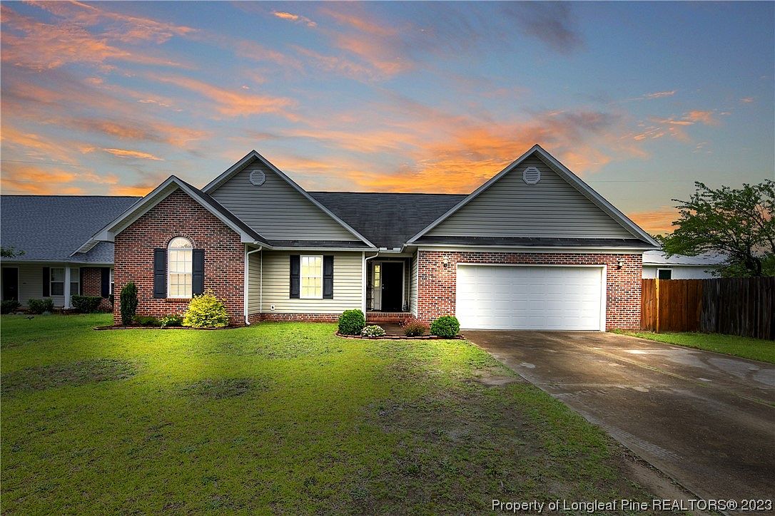 2202 Foster Gwin Ln, Fayetteville, NC 28304 | Zillow