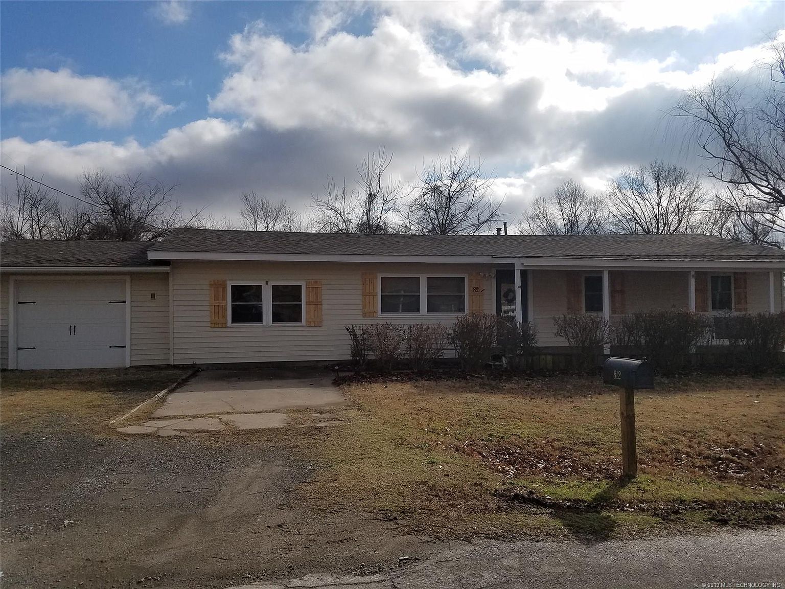 812 Indiana St, Muskogee, OK 74403 | Zillow