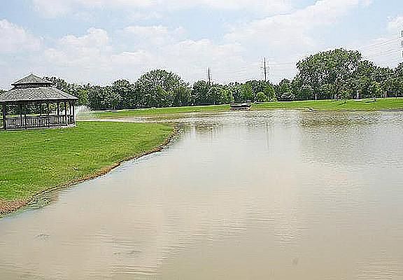 33 Dunrobin, Garland, TX 75044 | Zillow