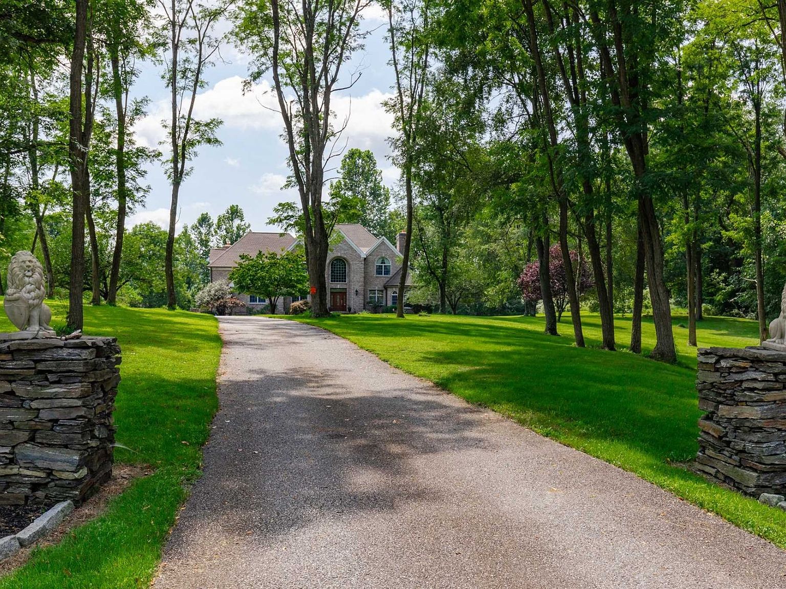 232 Beekman Poughquag Rd, Poughquag, NY 12570 | Zillow