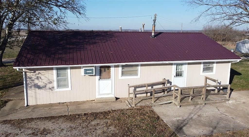 1357 Poplar Rd, Redfield, KS 66769 | Zillow