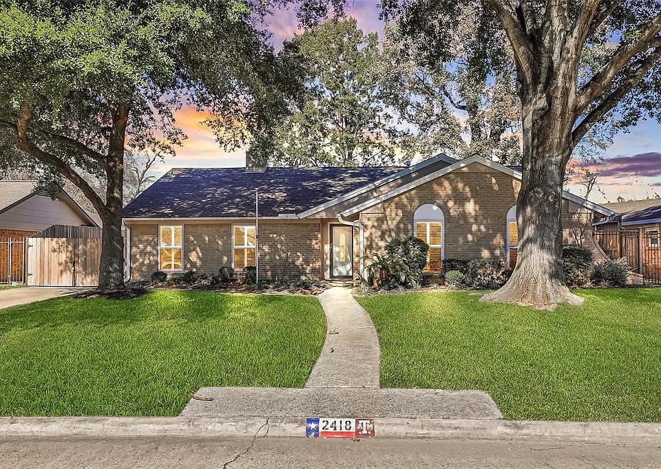 2418 Del Norte St, Houston, TX 77018 | Zillow