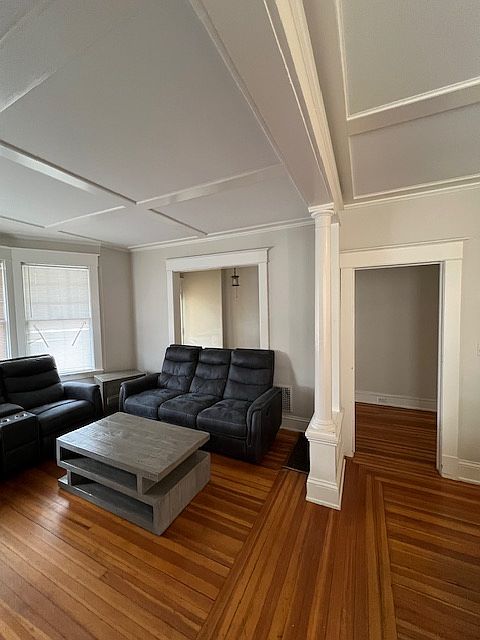 87 Eagle St Unit 1, Troy, NY 12180 | Zillow
