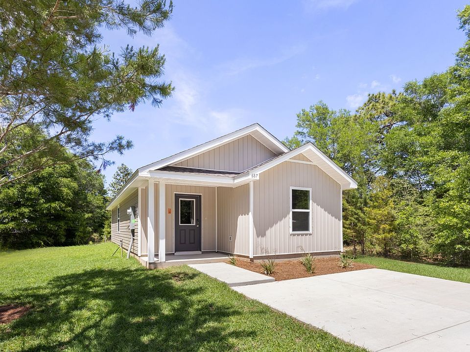 Mossy Head by Century Complete in Defuniak Springs FL | Zillow
