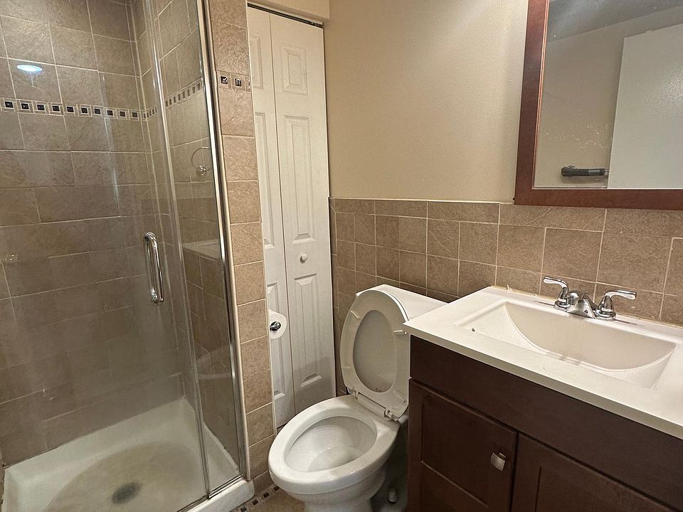 10 Cottonwood Ct #1, Staten Island, NY 10308 | Zillow