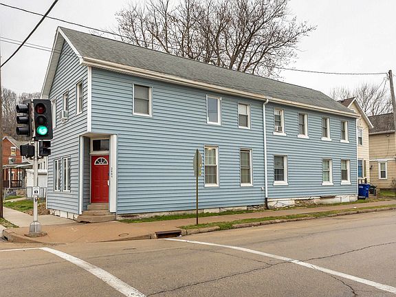 2601 Jackson St, Dubuque, IA 52001 | Zillow