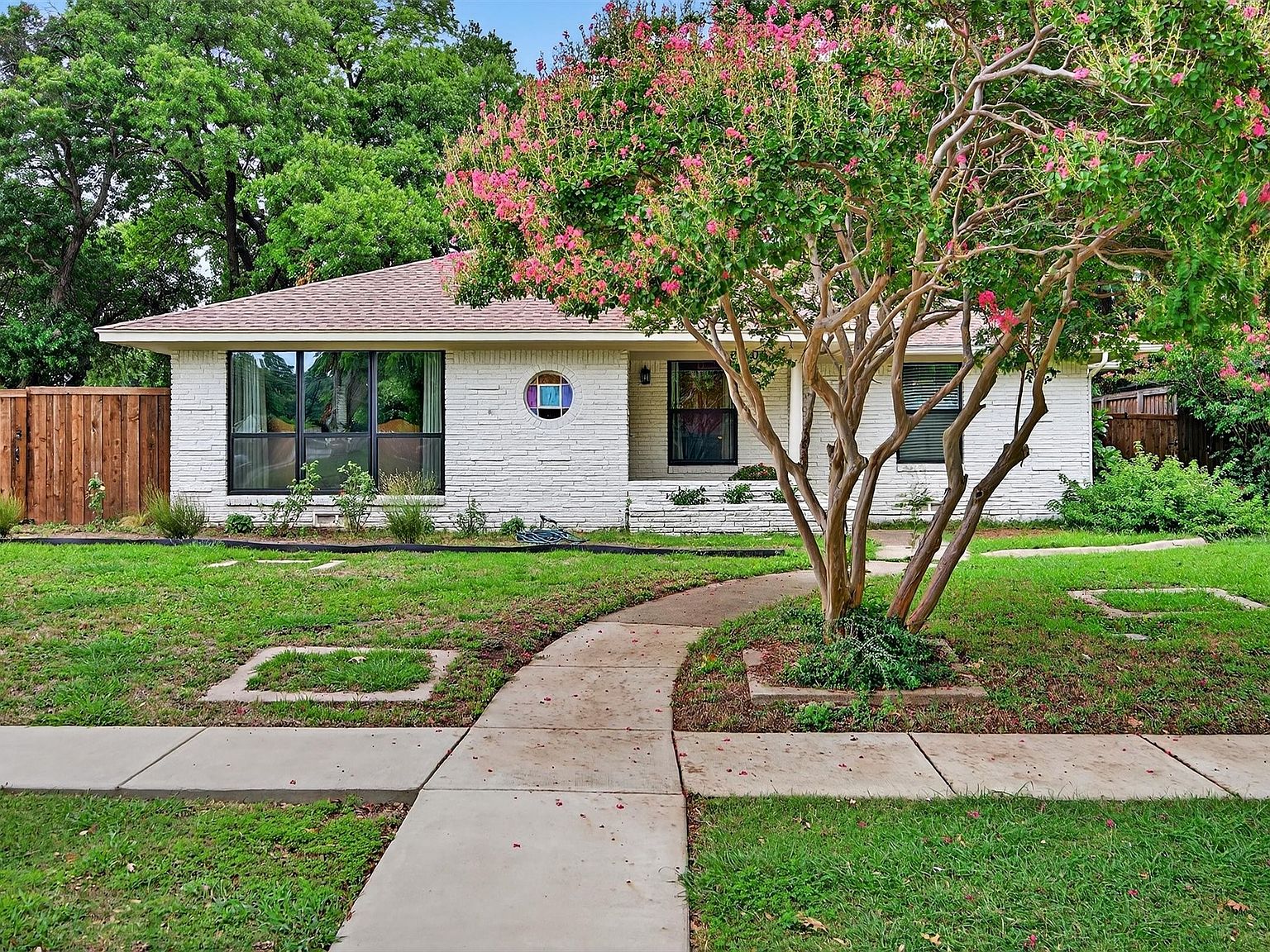 6405 Glennox Ln, Dallas, TX 75214 | MLS #20994139 | Zillow