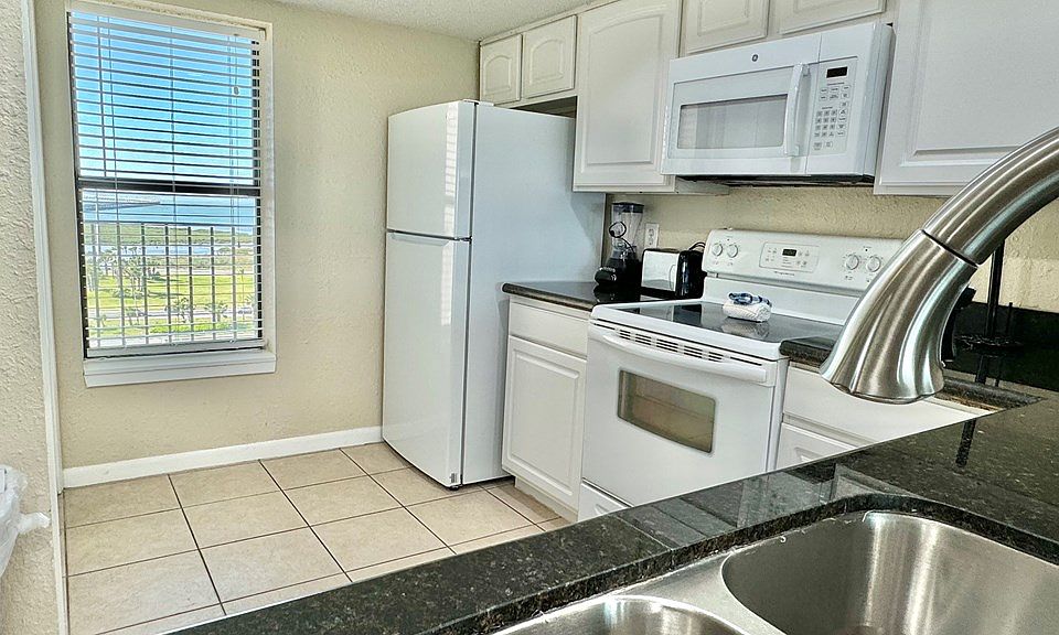 Saida Towers III - 404 Padre Blvd South Padre Island TX | Zillow