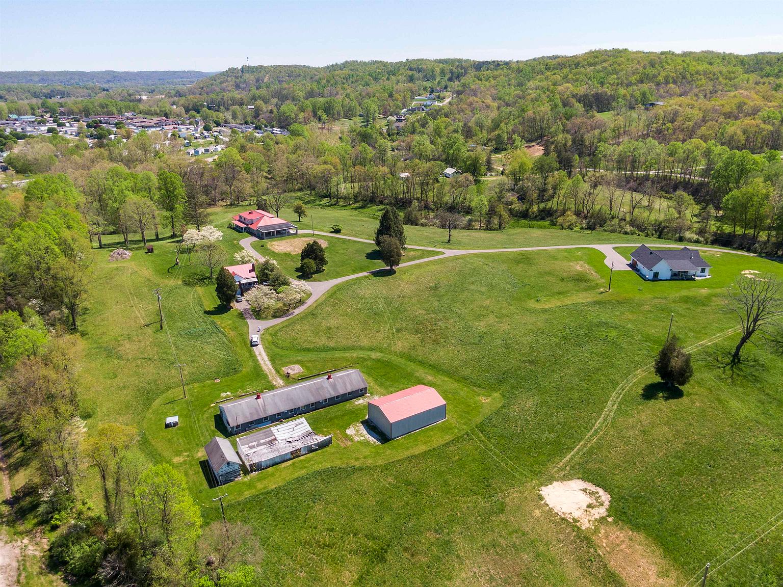212 Adkins Finley Ln, Milton, WV 25541 | Zillow