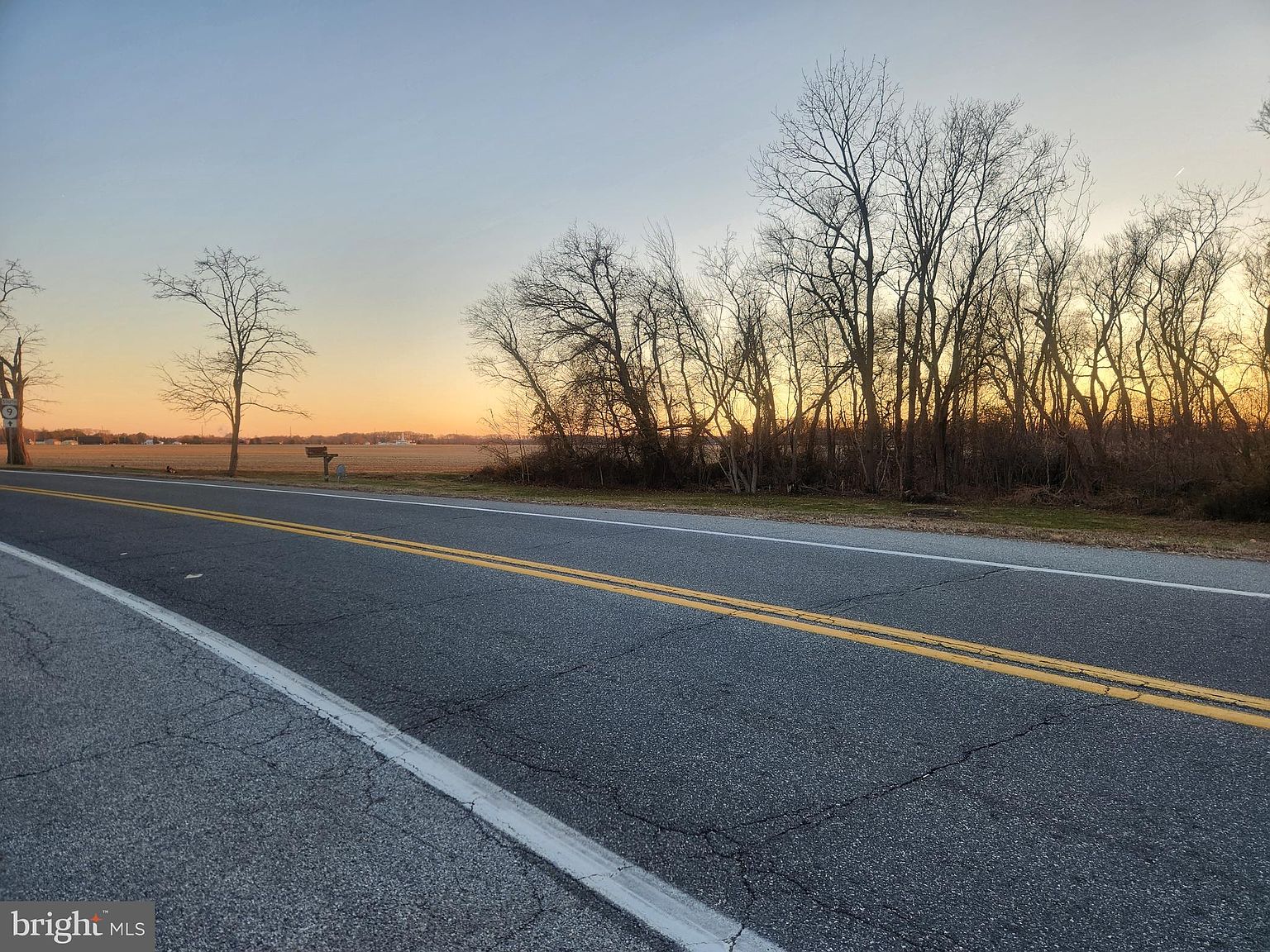 291 Denny St, Leipsic, DE 19901 | Zillow