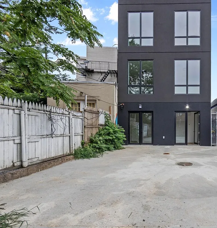408 Hawthorne Street #1A in Wingate, Brooklyn | StreetEasy