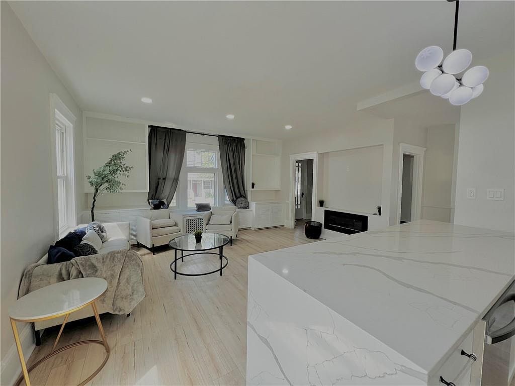 133 Chaplin St, Pawtucket, RI 02861 | MLS #1339406 | Zillow