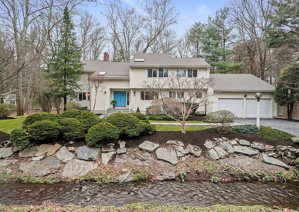 25 Standish Dr, Canton, MA 02021 | MLS #73220151 | Zillow